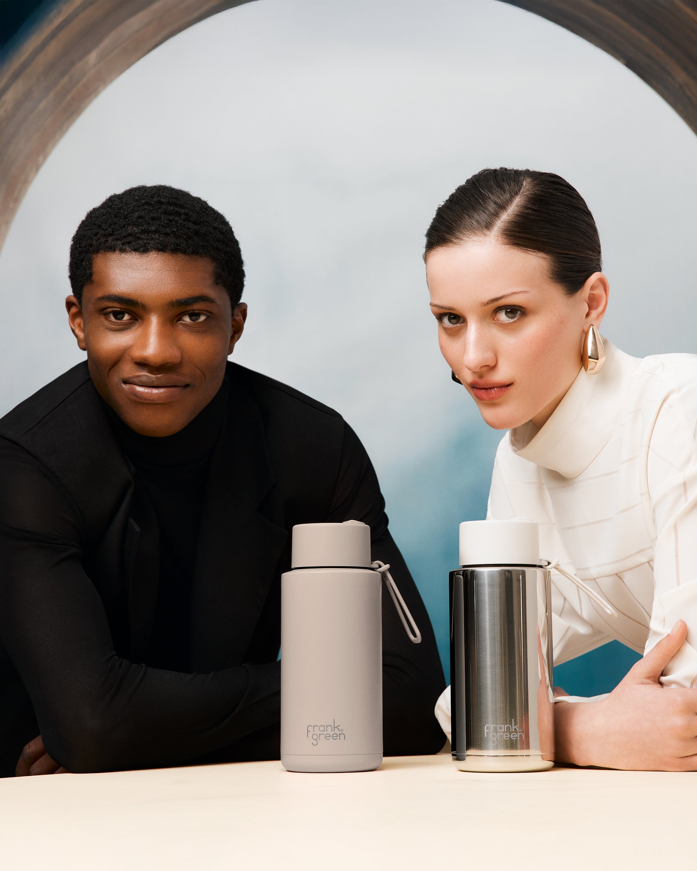 1L Water Bottles & Large Drink Bottles | frank green Australia